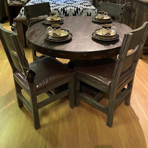 Round Weathered Farmhouse Dining Set – 4State Rustic